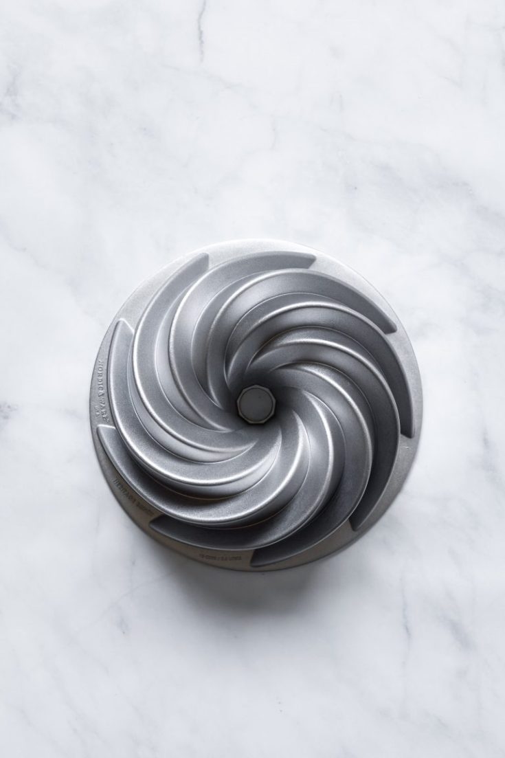 How to Use a Bundt Pan | 8 Essential Tips - The Simple Green