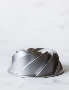 How to Use a Bundt Pan | 8 Essential Tips - The Simple Green